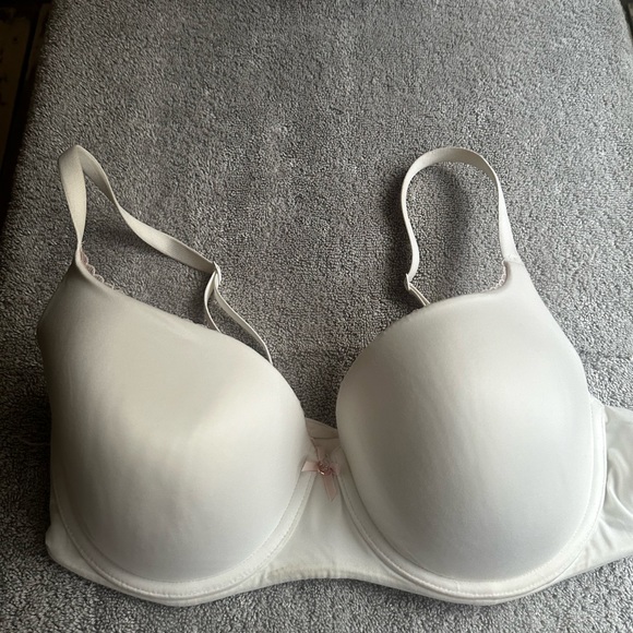 Victoria's Secret | Intimates & Sleepwear | Victoria Secrets 36dd ...